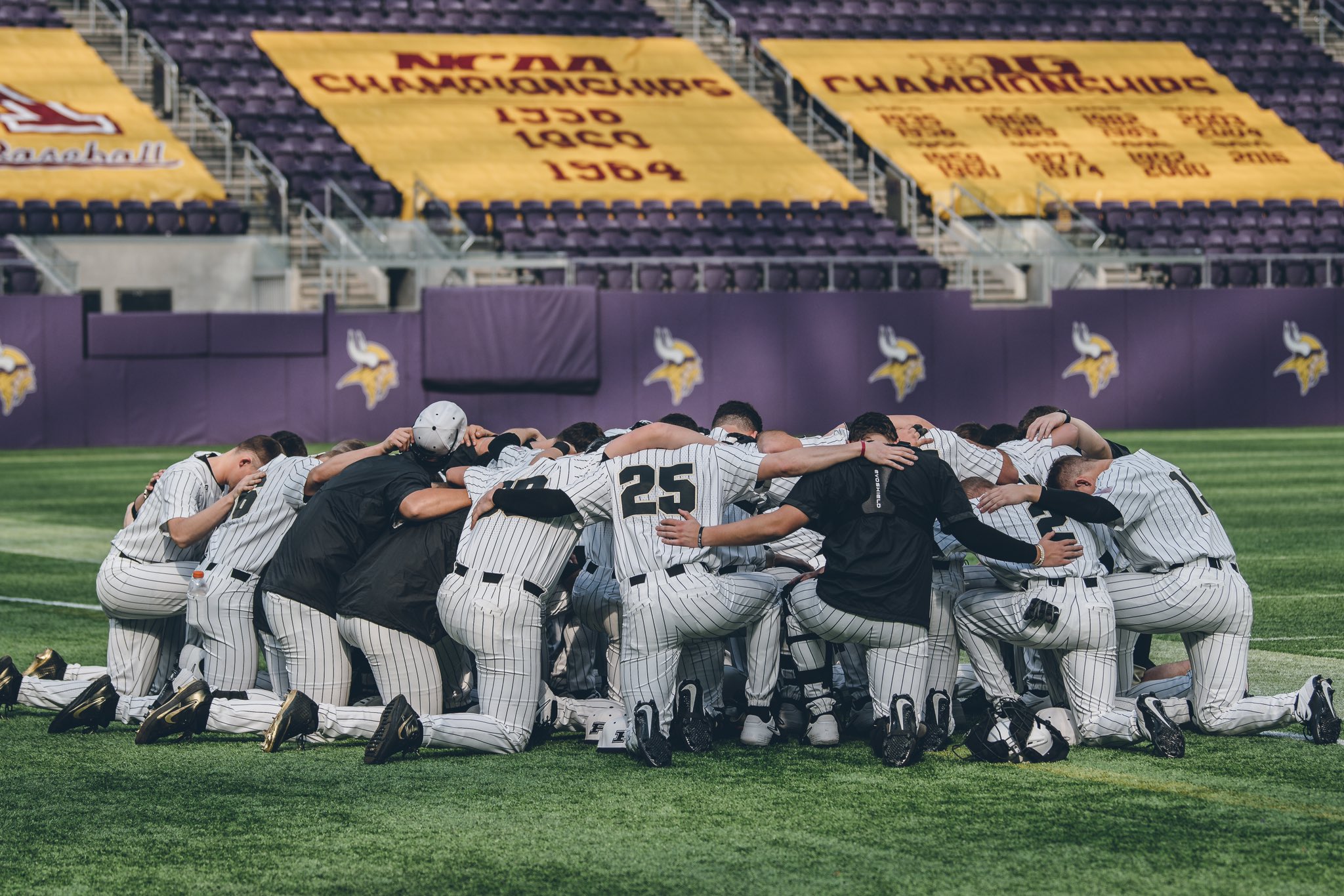 Contact | His Huddle