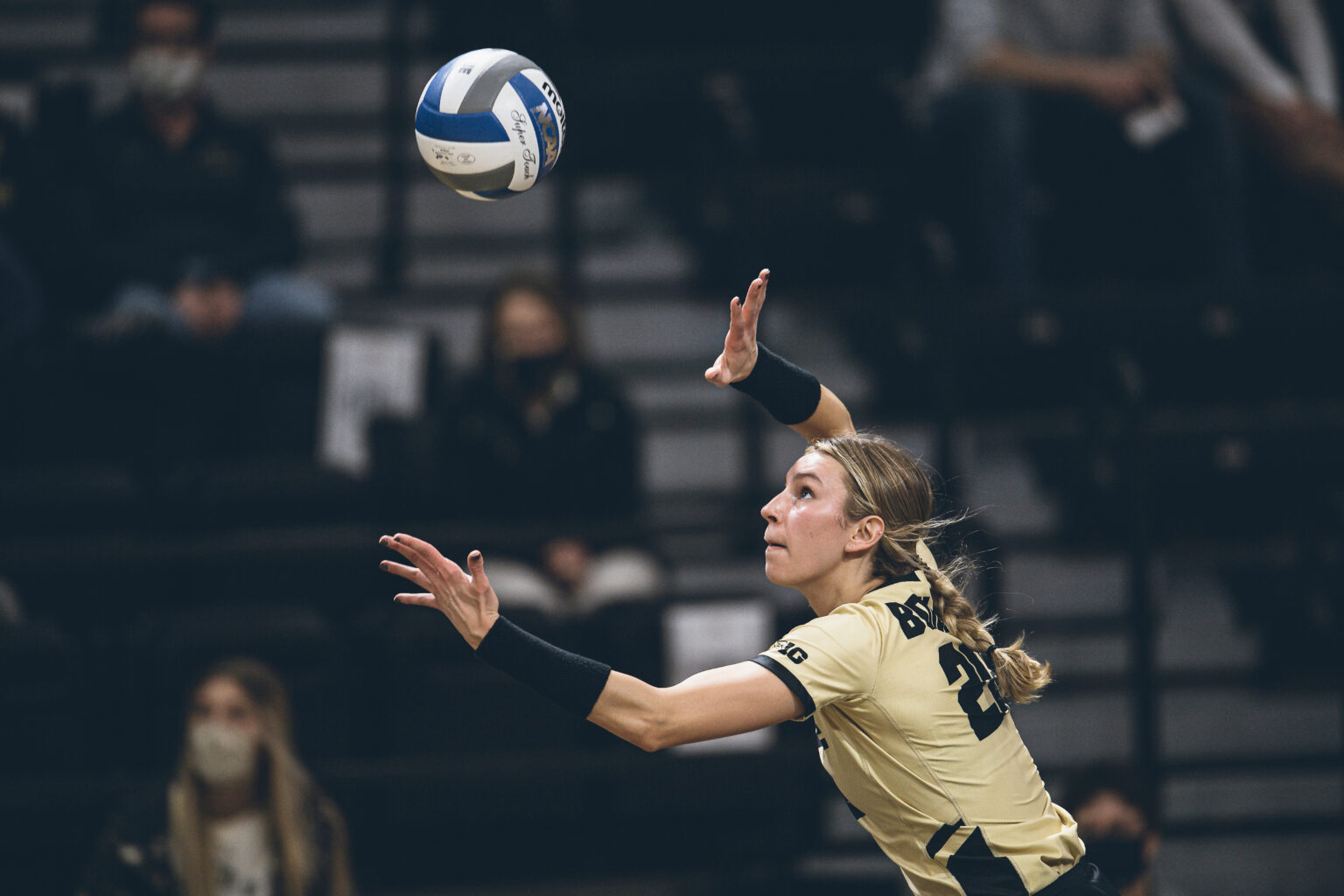 Grace Cleveland, Jael Johnson, Taylor Trammell, and Emma Ellis of ...
