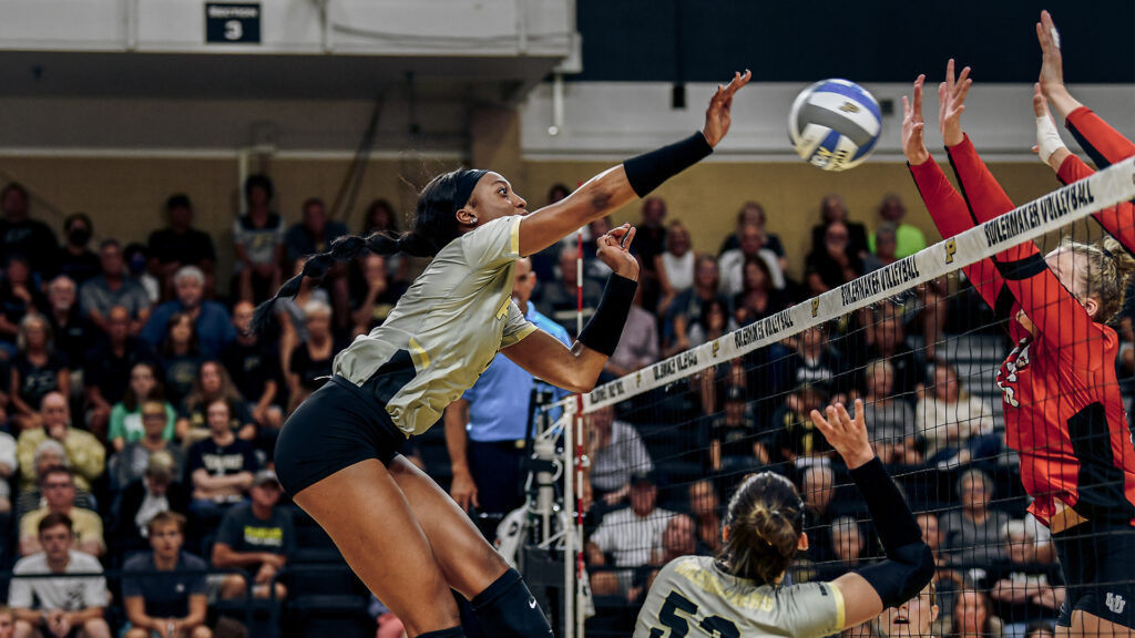 Raven Colvin - Leaning on Faith | His Huddle