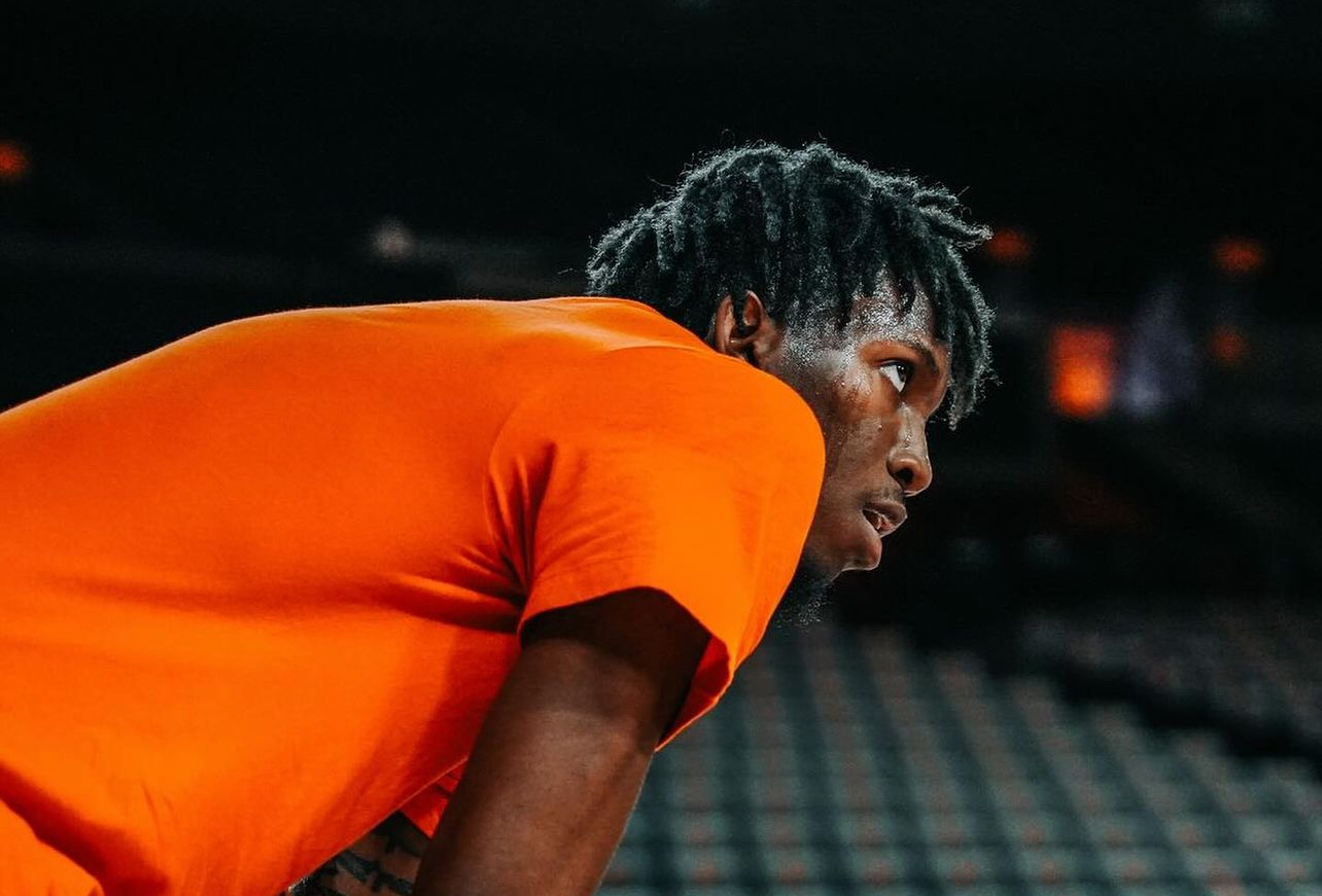 Dallas Thomas - On a Mission | His Huddle